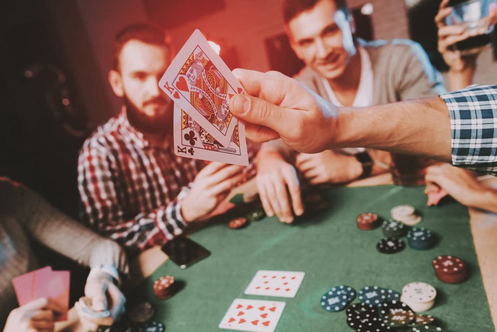 The Art Of Bluffing: A Guide To Casino Poker - Turkish Weekly